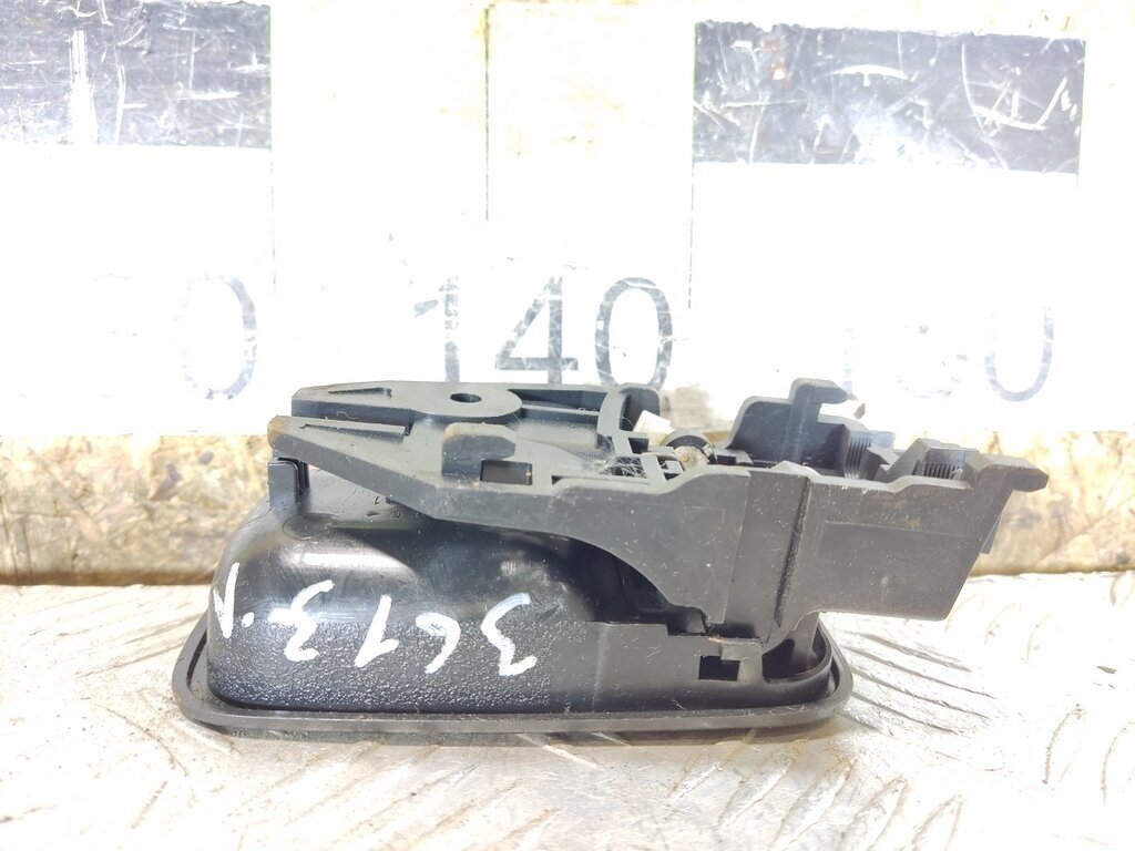 Ручка двери внутренняя задняя левая MITSUBISHI Lancer 9 MR627180