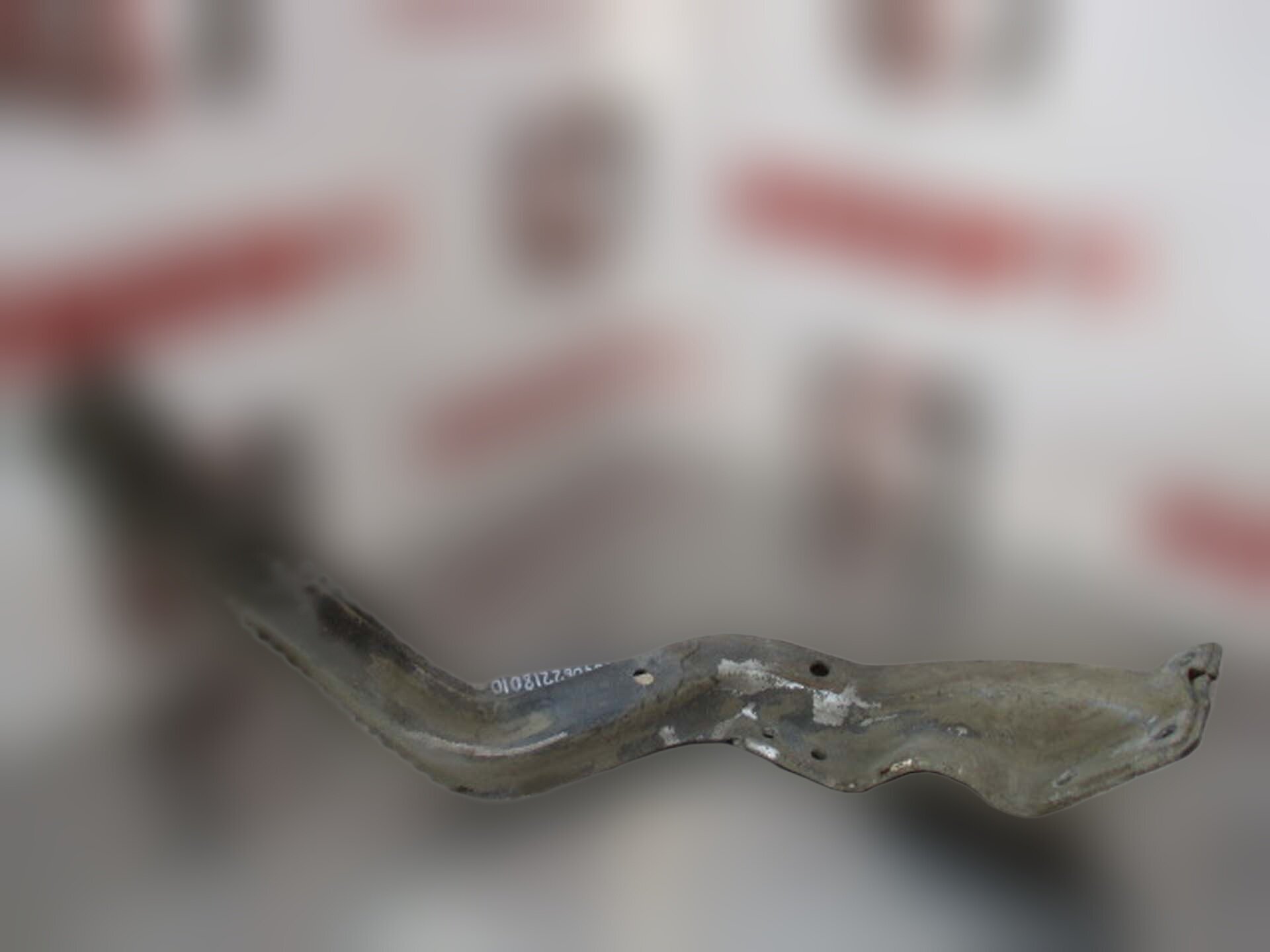 Кронштейн крыла передней оси слева Scania P, G, R