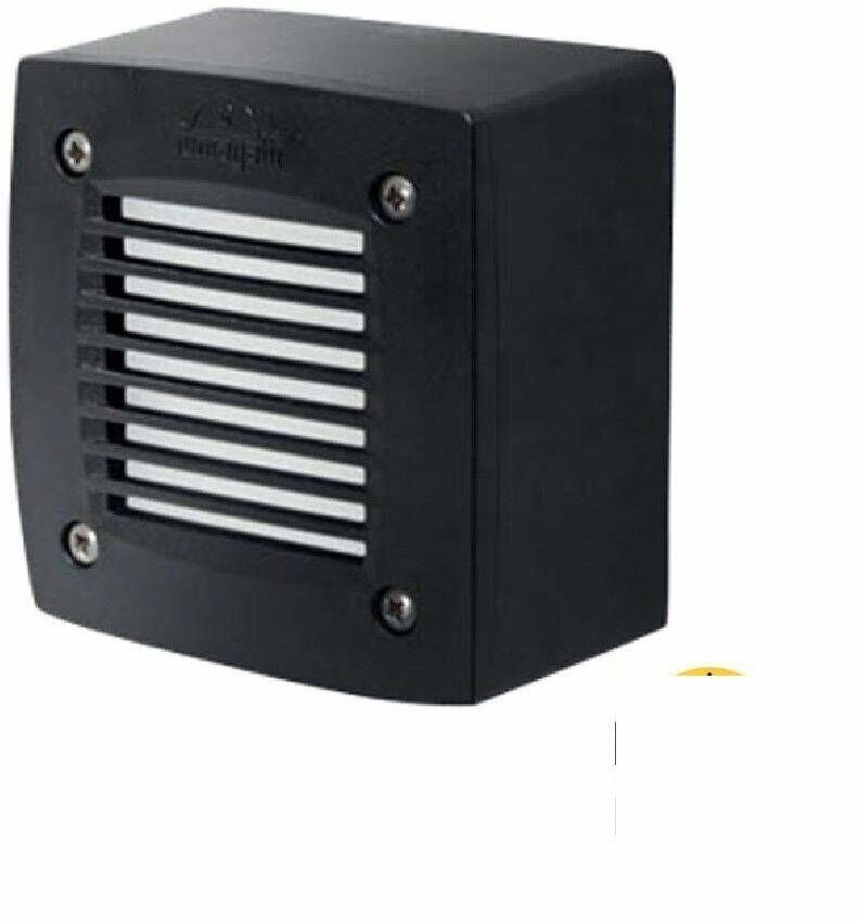 Светильник для подсветки лестниц накладной Fumagalli Extraleti 100 Square-Gr 3S2.000.000. AYG1L, Черный и Матовый