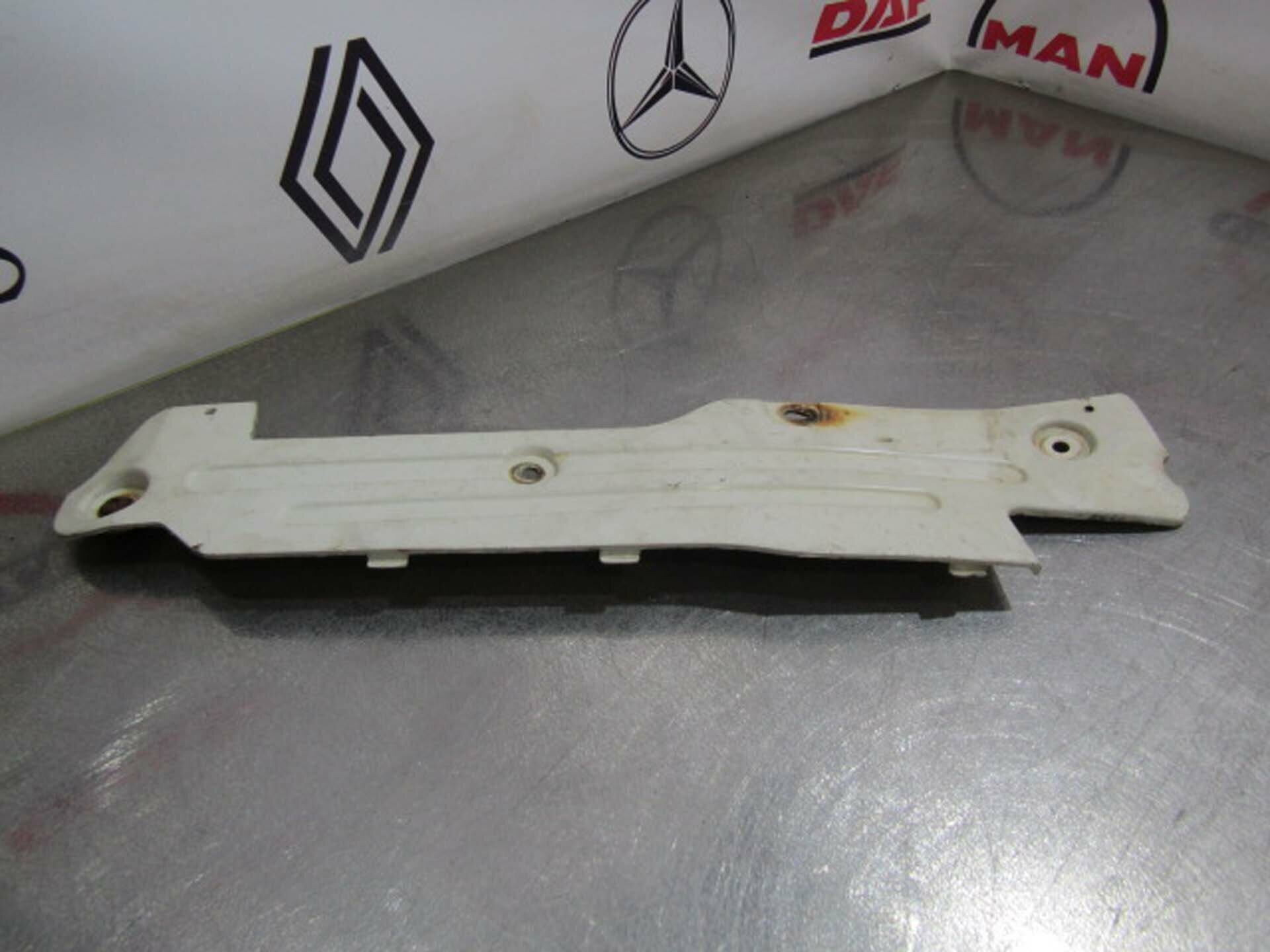 Накладка корпуса фары Volvo FH, FM