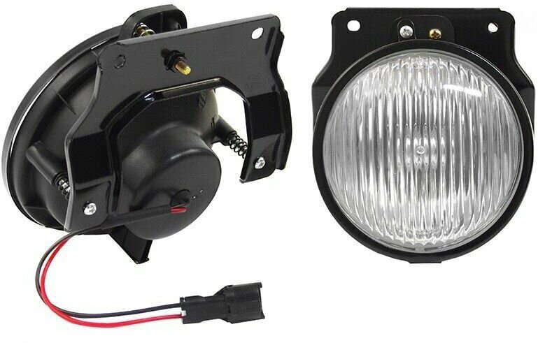 Фара противотуманная левая-правая для Hyundai Porter/H100 94-04 / арт. ST22120P5R / бренд SAT / OEM 922014B000