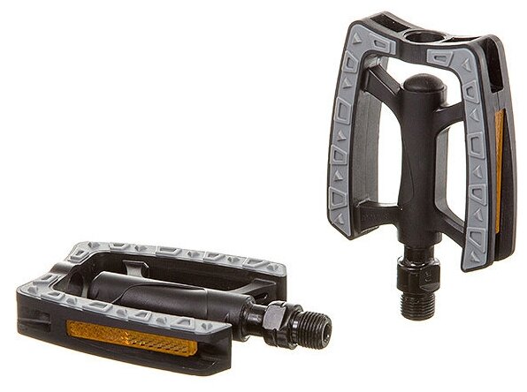 Педали FP-212, ось 9/16", основание педали пластиковое с прорезиненным корпусом.