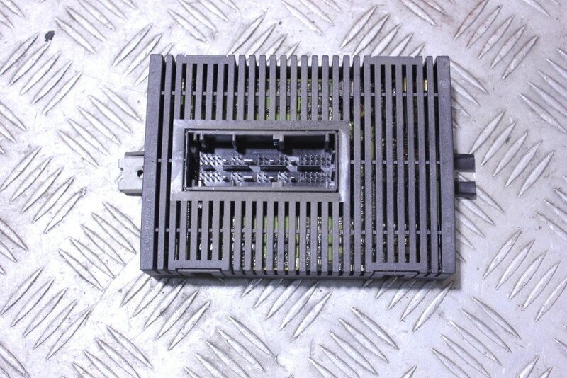 Блок электронный BMW 7 2001-2008 61356921329