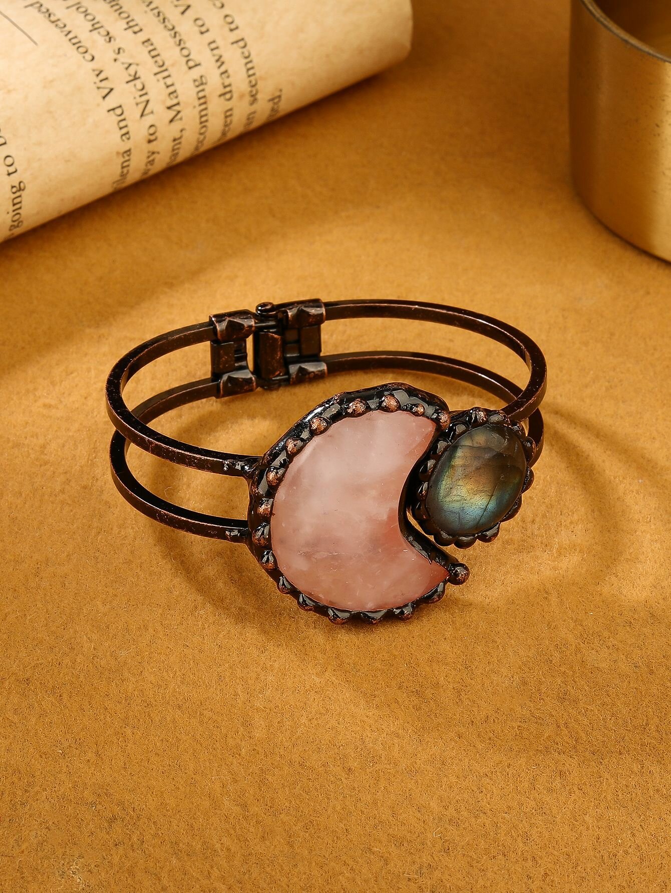 Жесткий браслет, хрусталь