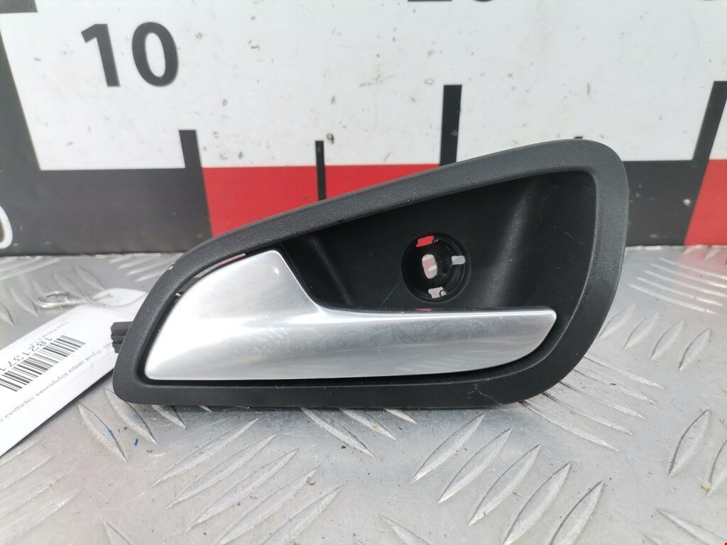Ручка двери внутренняя передняя левая Ford Focus 3 1746826 арт. 1821371