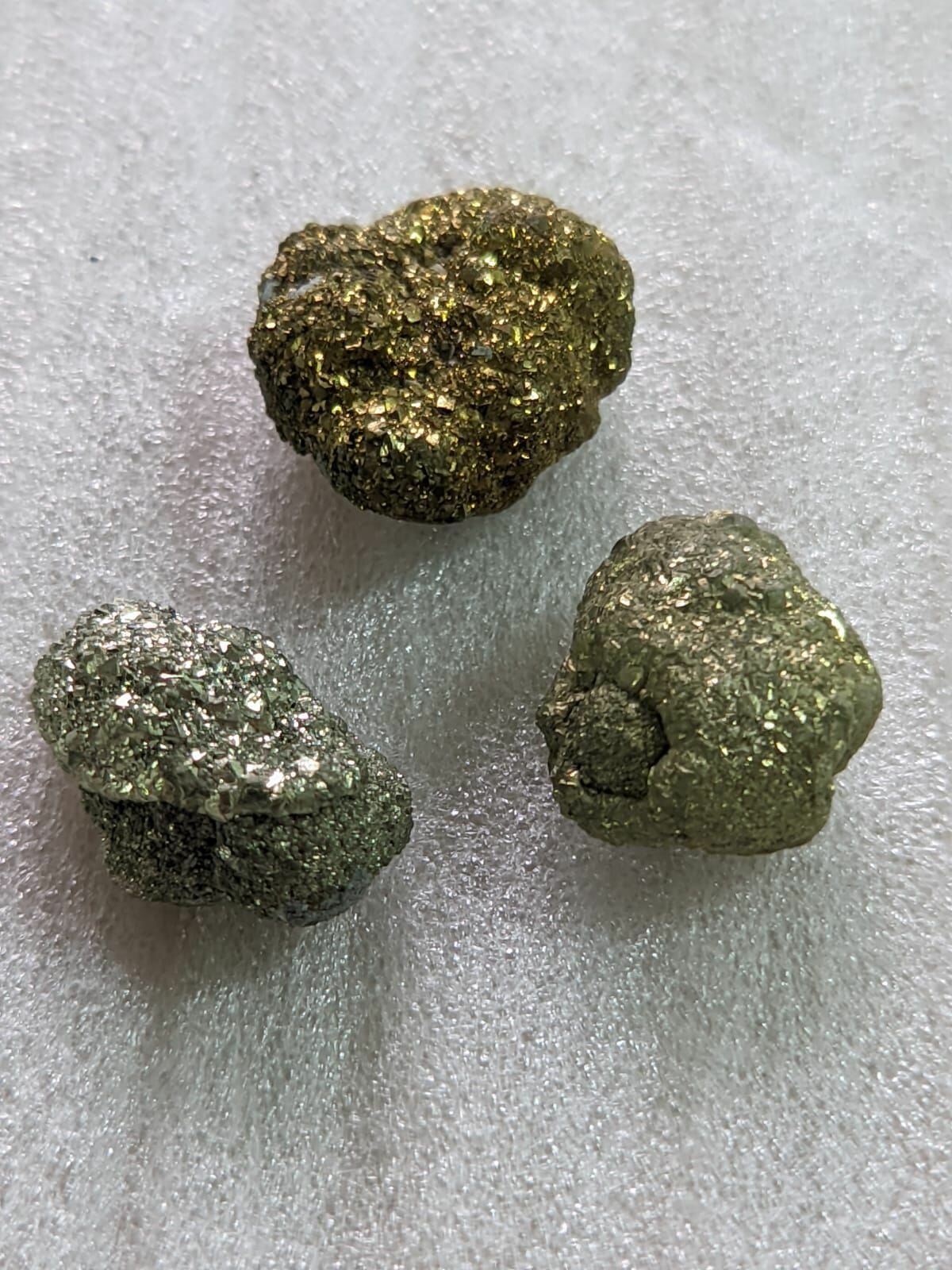 Пирит натуральный минерал, (набор 3 шт), вес 58г, для привлечения денег и удачи