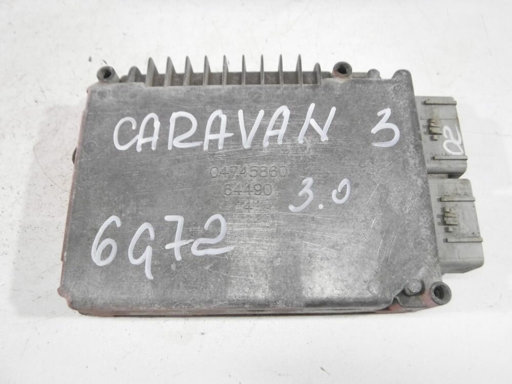 Блок управления двигателем Chrysler Voyager III 04748030AB