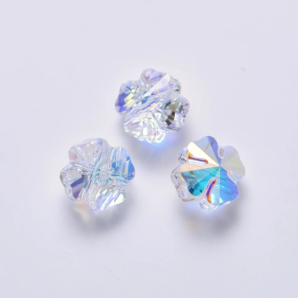 Кристаллы Swarovski 5752, бусина клевера 8mm-1 piece, Crystal AB (001 AB)