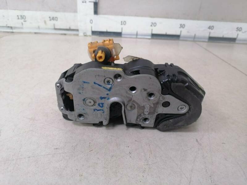 Замок двери задней левой Opel Mokka 2012 кат.номер: 13579547