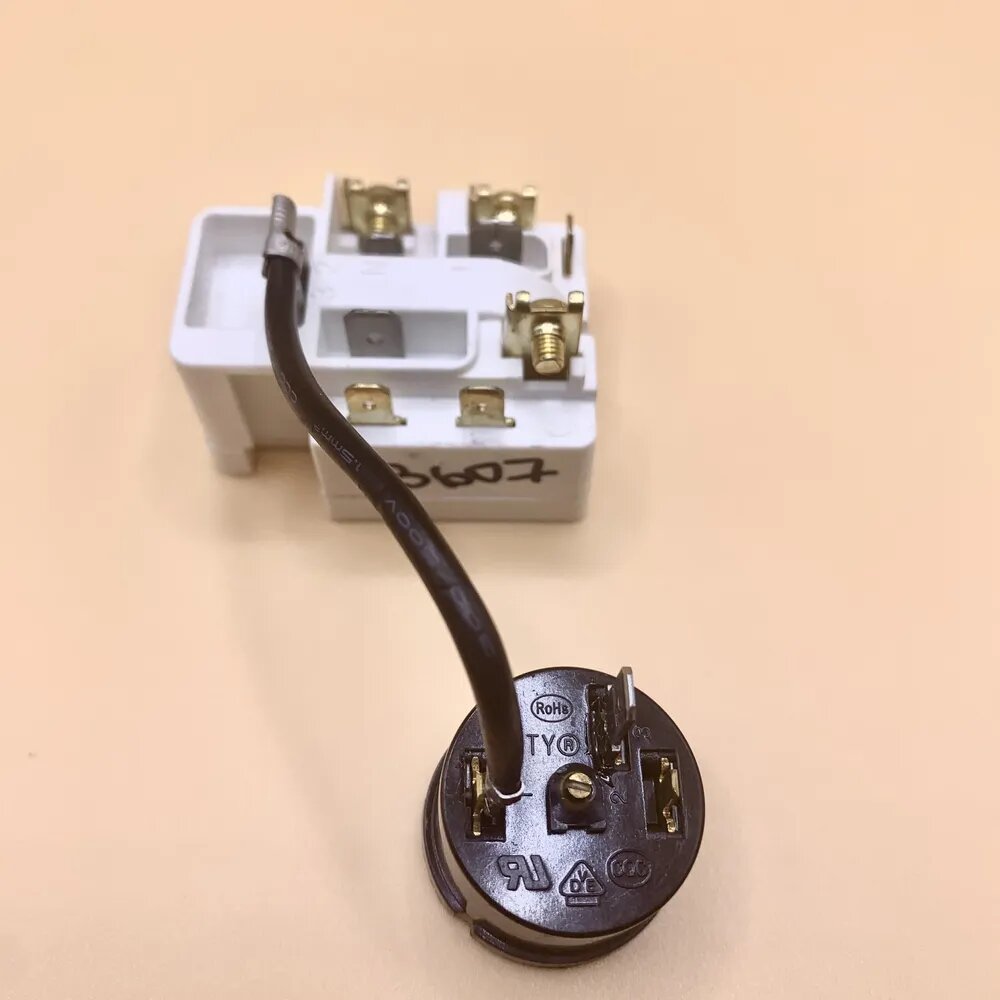 QP3-12A Реле пускозащитное для холодильника Beko HL163