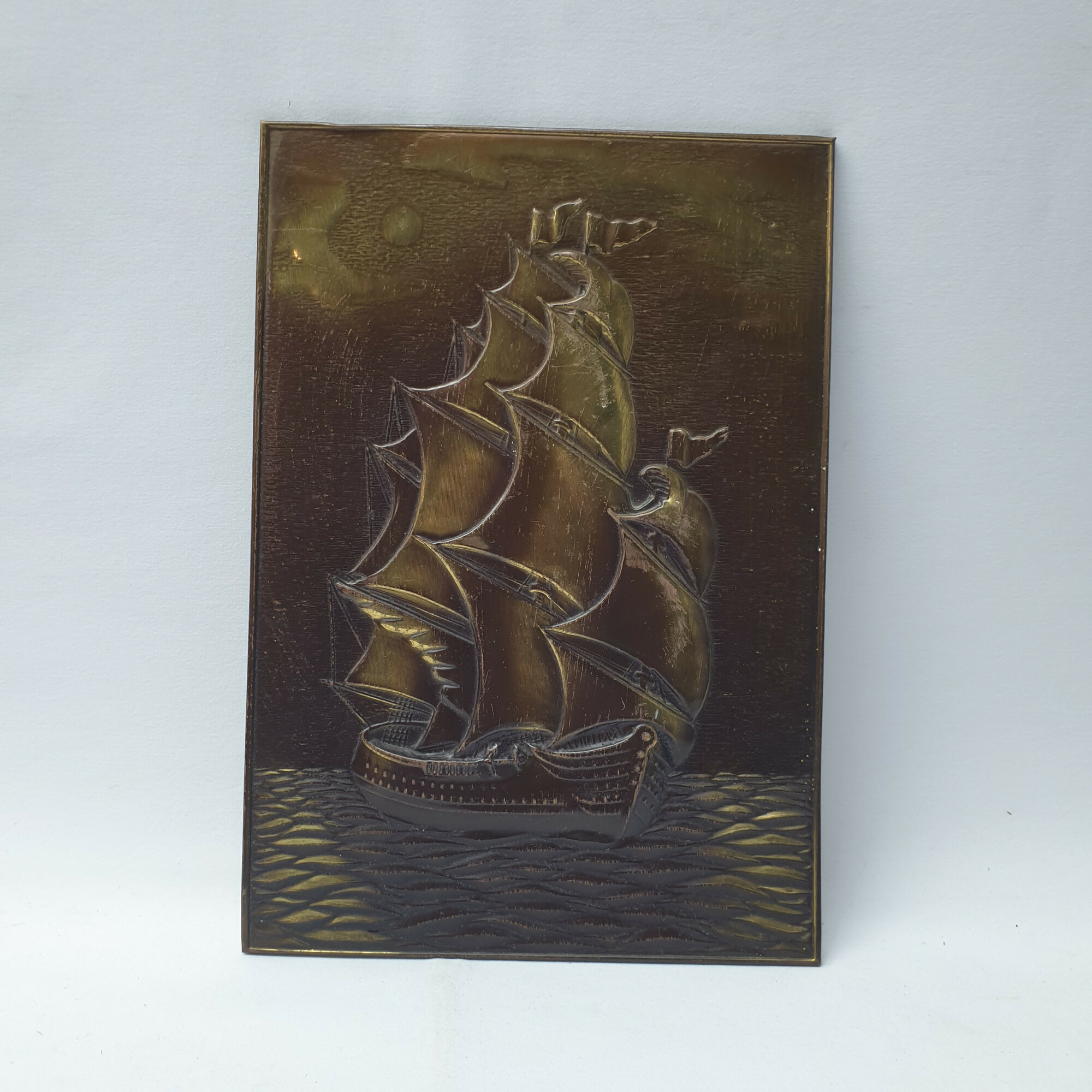 Винтажная чеканка Парусник 20х28 см, СССР.