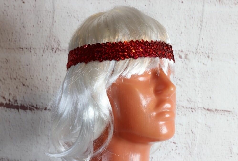 Повязка на голову с пайетками красная