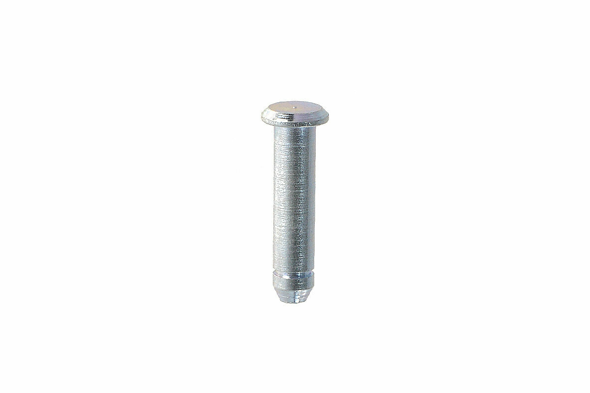 Болт 5x22 подходит для бензопилы Makita DCS34, DCS4610, PS34