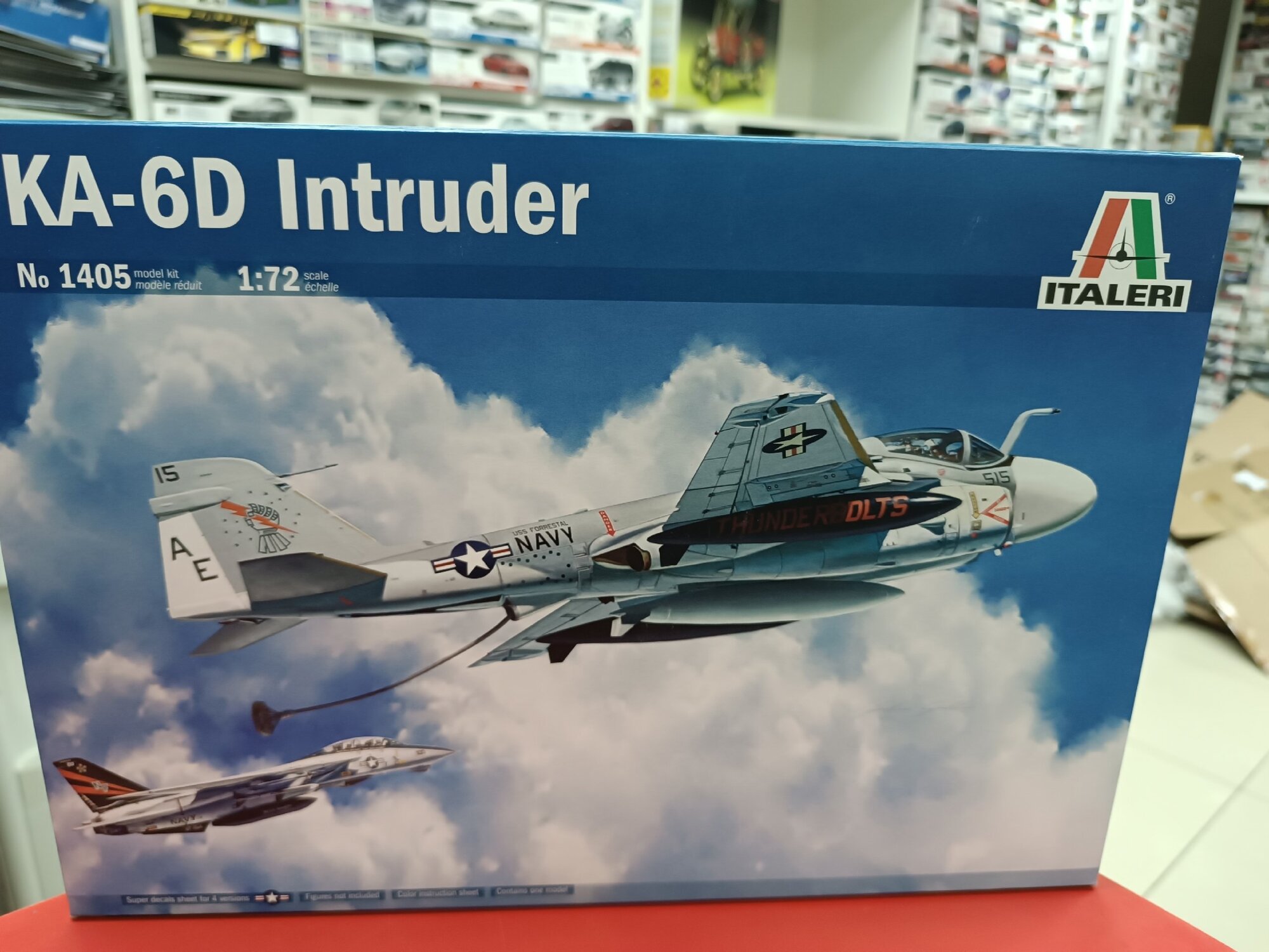 Сборная модель самолета 1:72 italeri 1405ИТ Самолет KA-6D Intruder