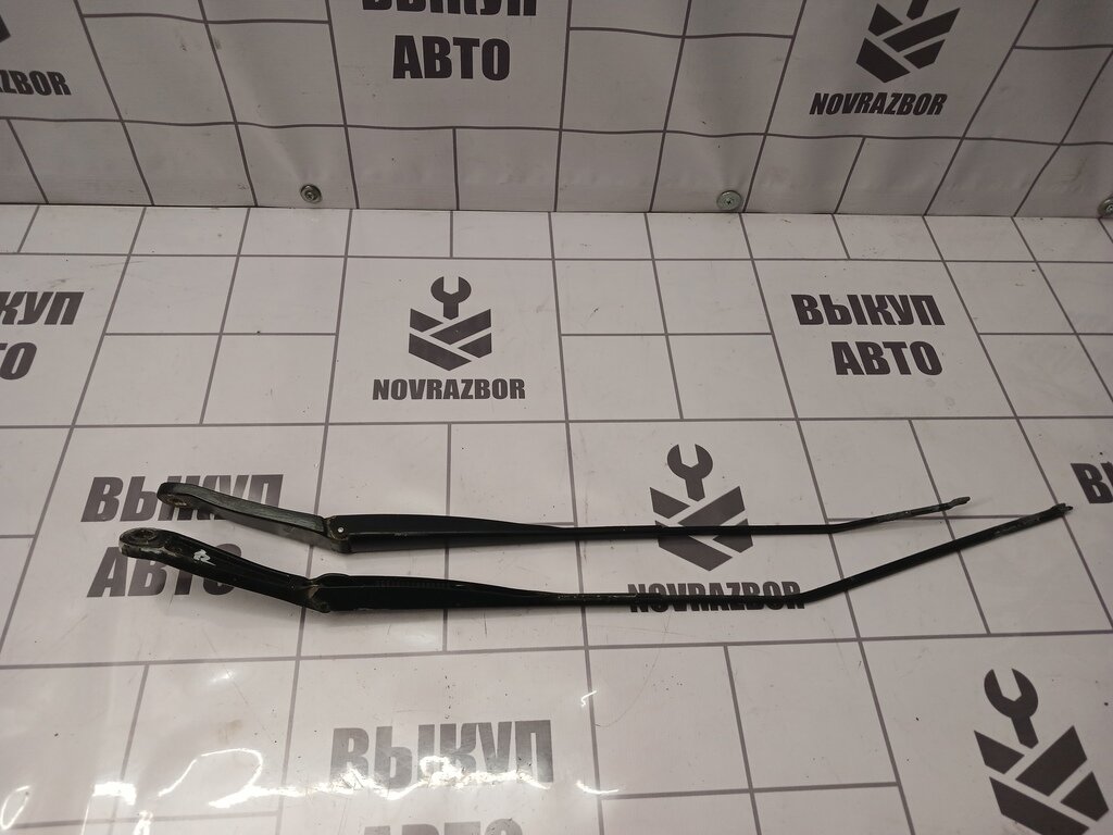 Поводок дворник комплект Renault Megane 3 09-16