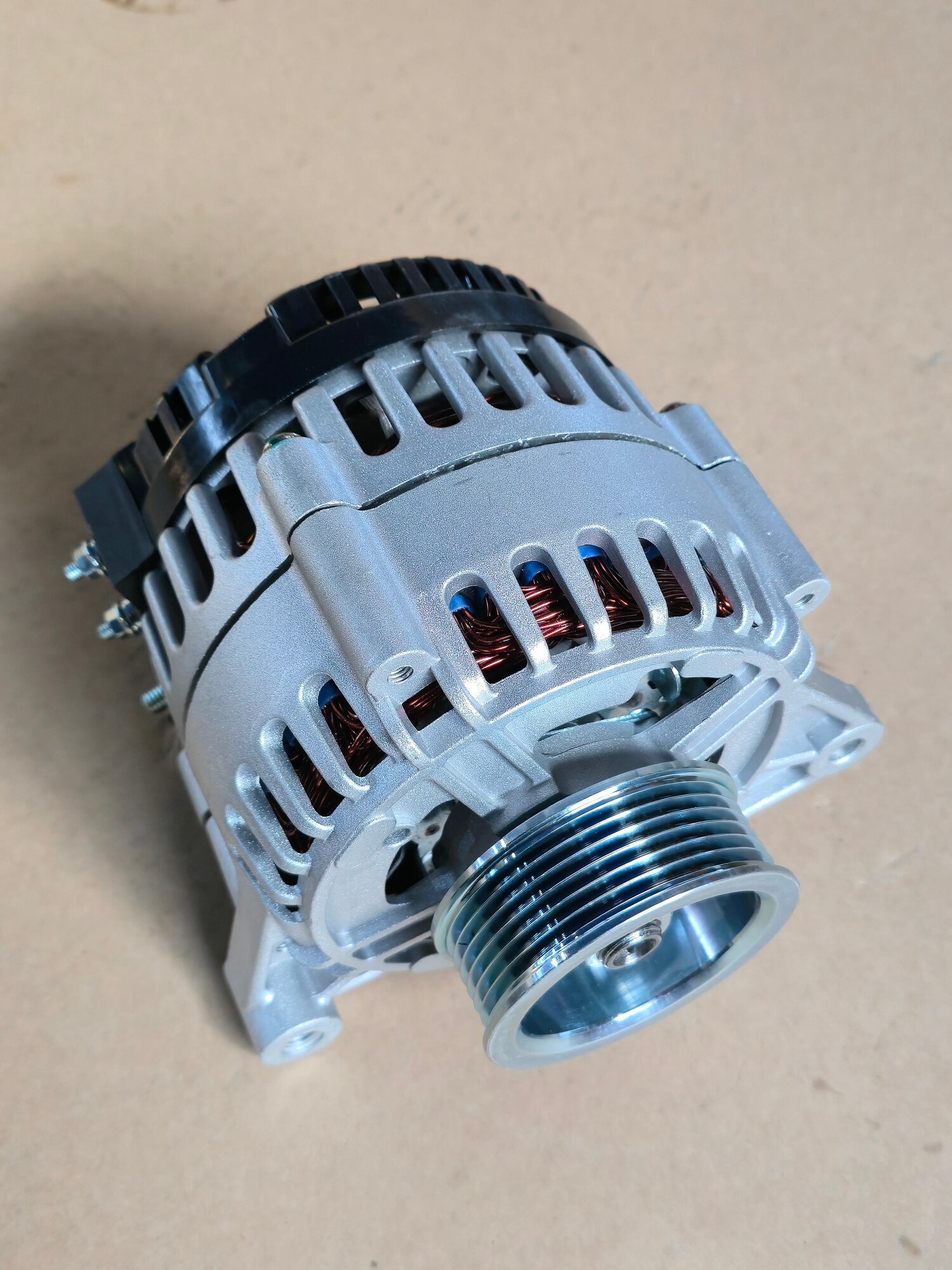 Генератор ЯМЗ-534, 536 28В 120А AVTOELECTRICA