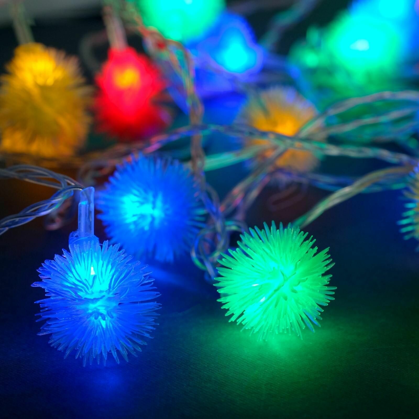 Гирлянда интерьерная светящаяся "Нить" 5 м, с насадками "Ёжики цветные", IP20, прозрачный шнур, 30 LED, свечение мульти, 8 режимов, работает от сети, 220 В, новогодняя электрогирлянда для украшения дома и на елку, праздничный декор на новый год