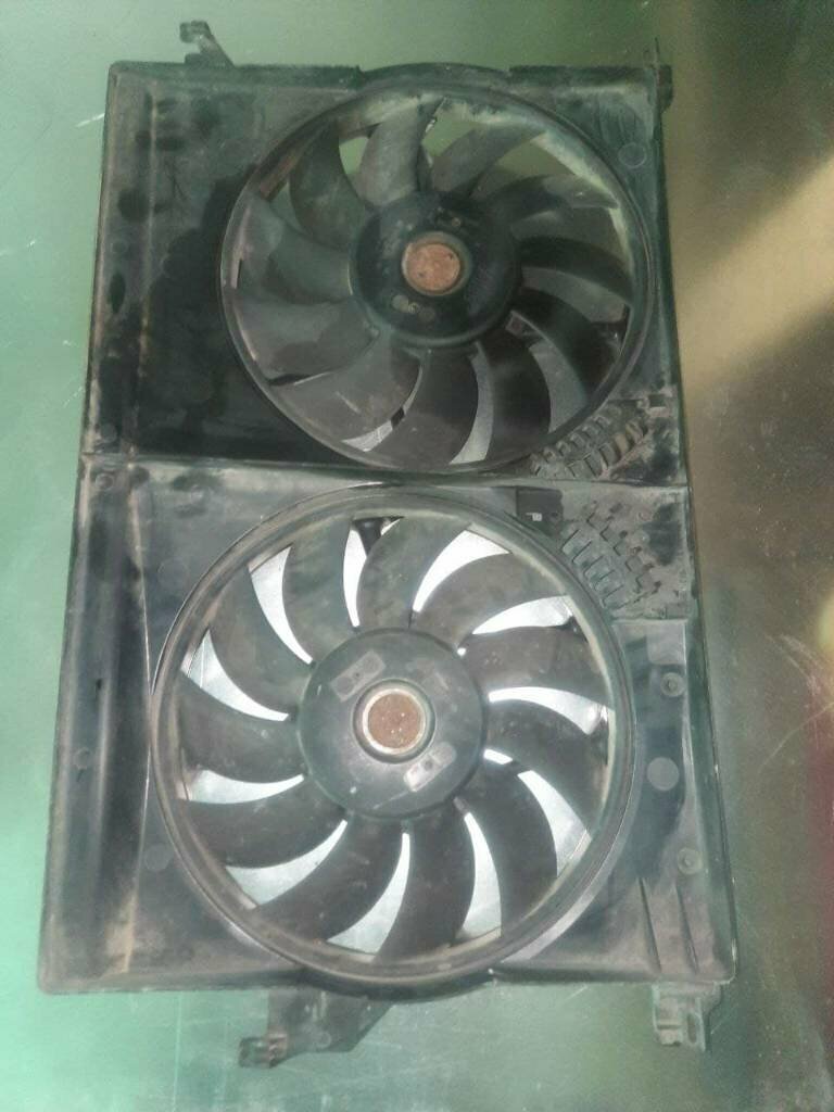 Вентилятор охлаждения Opel Vectra C (2002 - 2005) 24410989