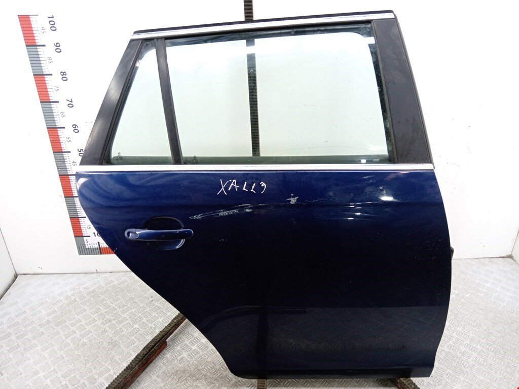 Дверь задняя правая Volkswagen Golf 5 1K9833056B арт. 1862691