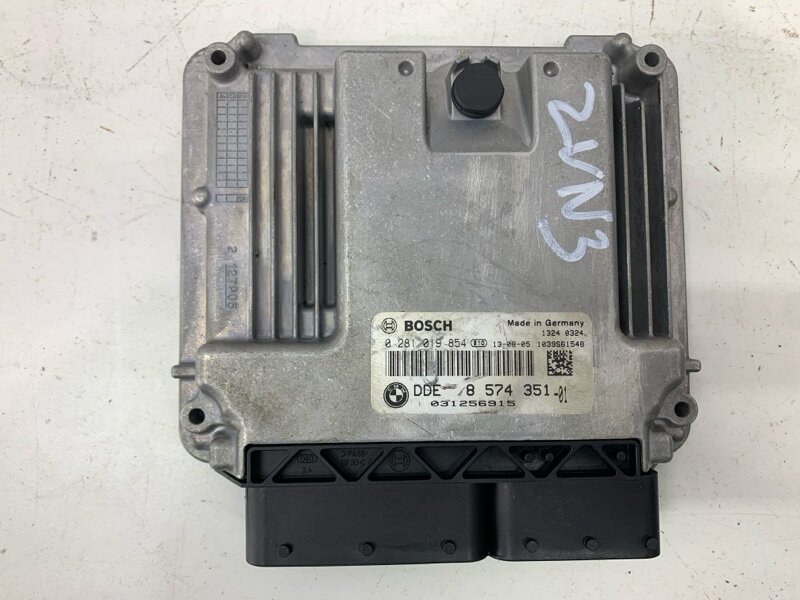 блок двигателя BMW X1 18D E84 LCI Е84 Рестайлинг 13 61 8 574 351