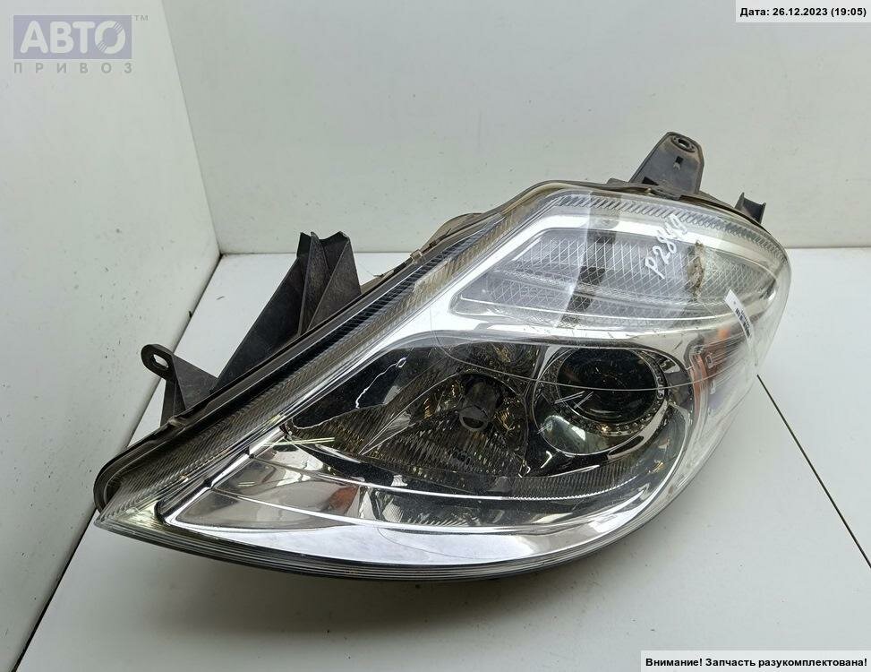 Фара левая Citroen C8