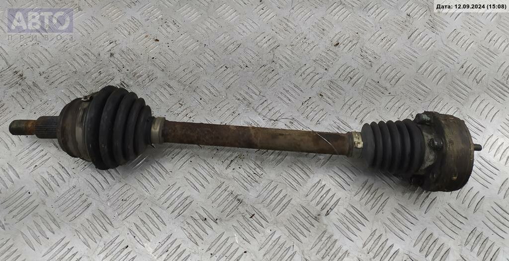 Полуось передняя левая Volkswagen Golf-4