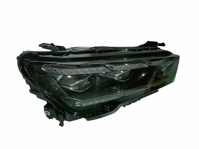 Фара правая Geely Monjaro, арт. 7051047400