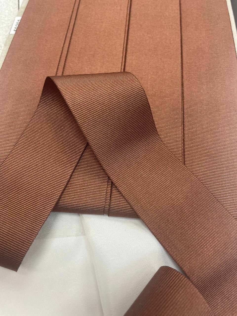 Репсовая лента (тесьма) , ширина 3,8 см, цвет коричневый, полиэстер, намотка 10 метров. Пр-во Италия.