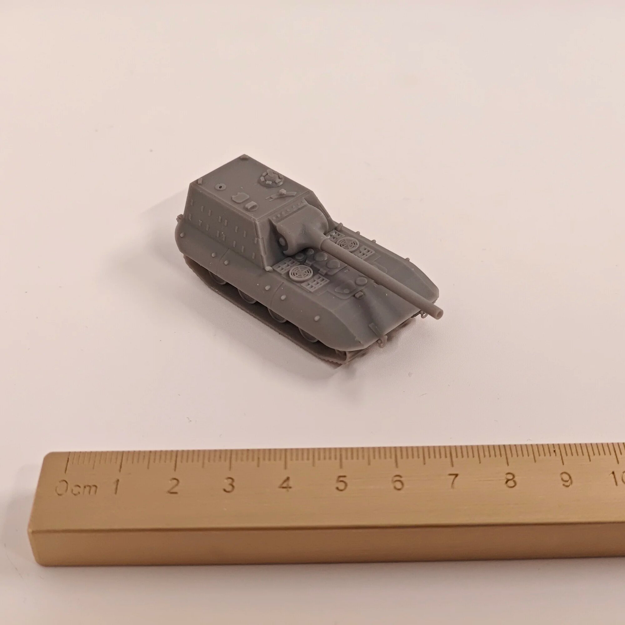 Модель танка Stug E-100 Tusk Model 1/144