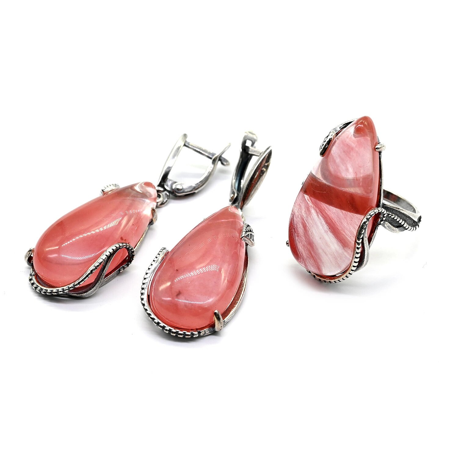 Комплект бижутерии: кольцо, халцедон