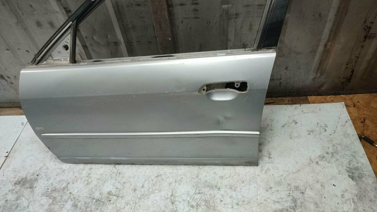 Дверь передняя левая Honda Civic 7 (2000 - 2003)