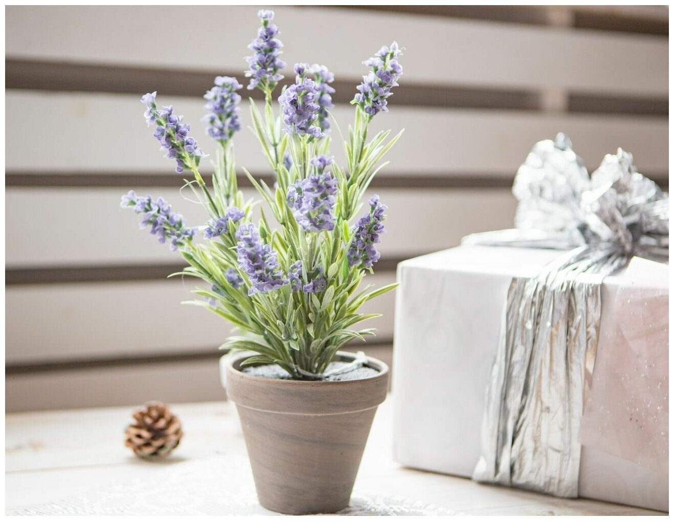 Элитные искусственные цветы лаванда в горшочке, полиэстер, 33х20 см, Edelman 947671