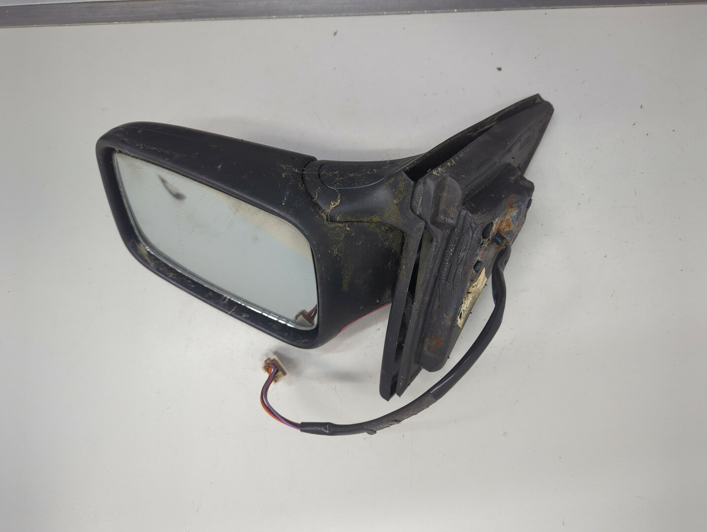 Зеркало боковое правое Volvo S40 / V40 Б/У