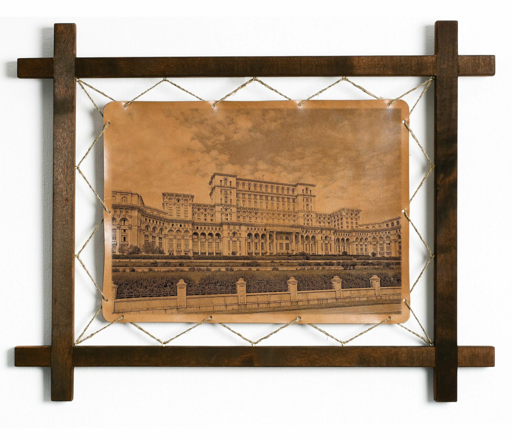 Картина интерьерная из кожи "Дворец парламента, Румыния", BoomGift