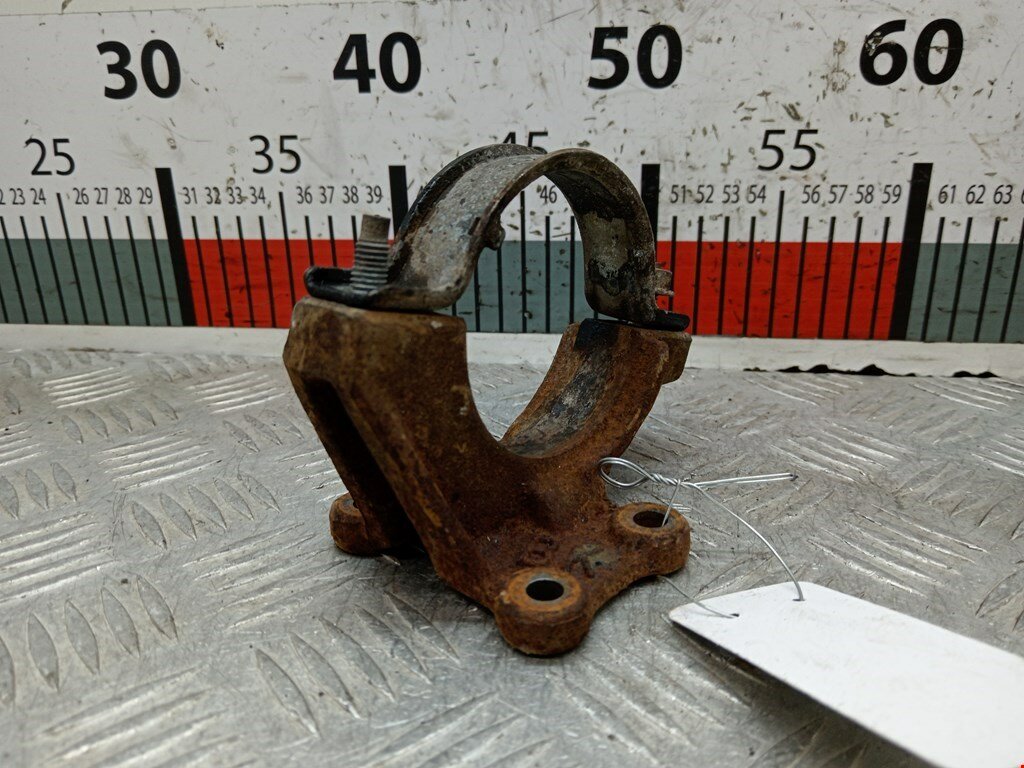 Кронштейн промежуточного вала Ford Transit 5 1C153K305AE арт. 2116198