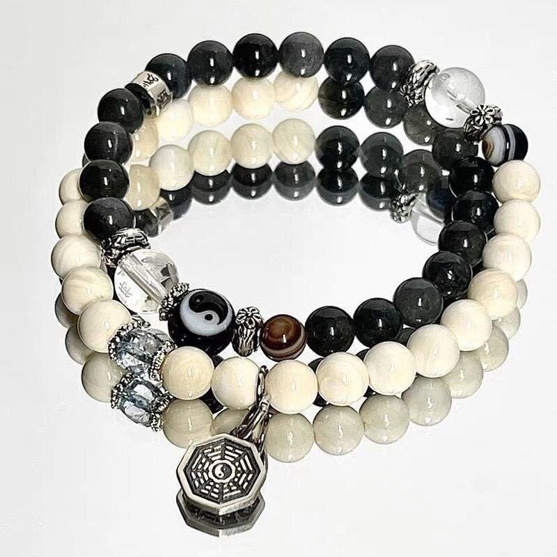 Плетеный браслет