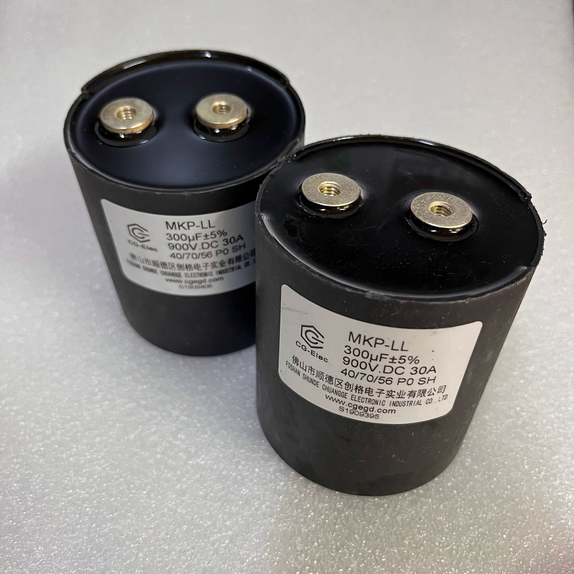 MKP-LL 300UF 900V. DC 30A HF высоковольтный фильтр конденсатор 1шт цена