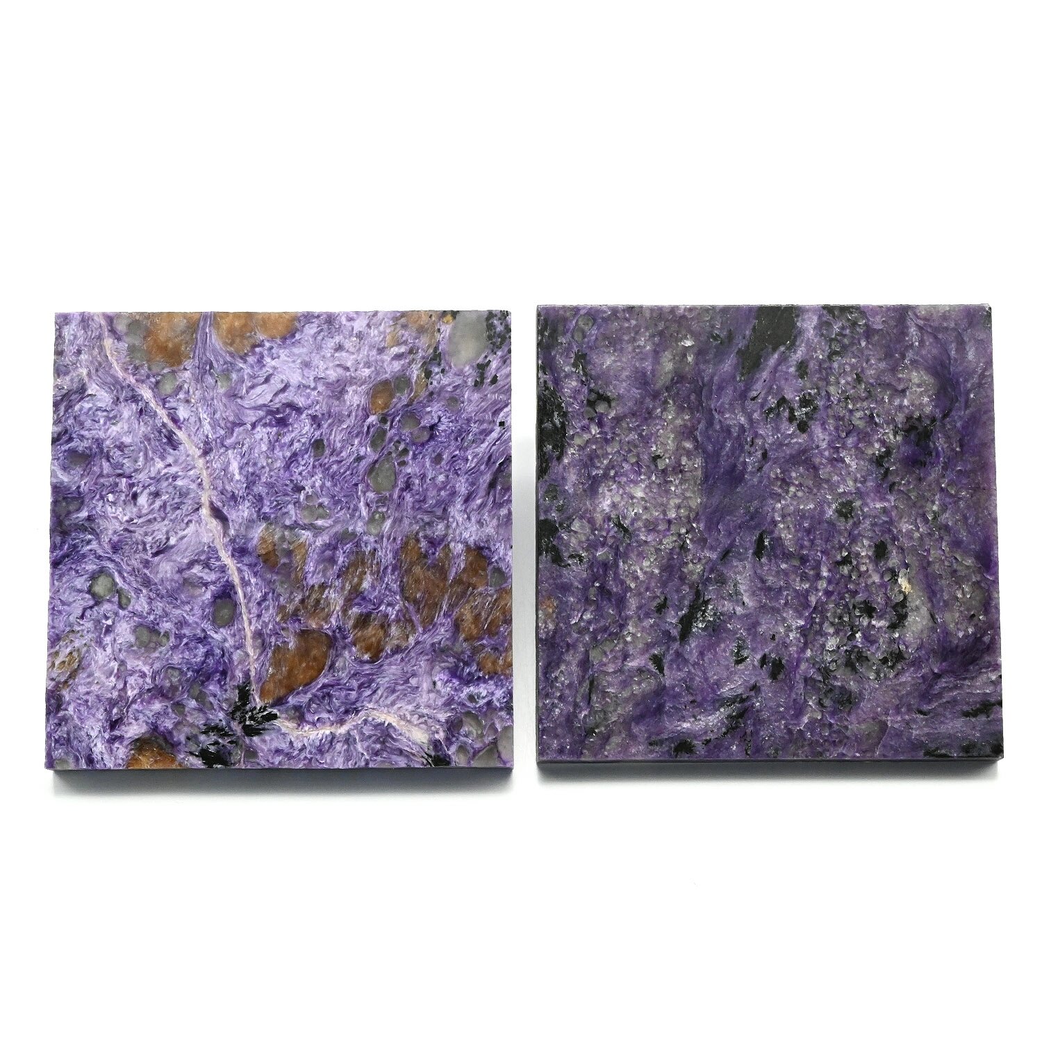 Пластина из чароита 100*100*10мм .