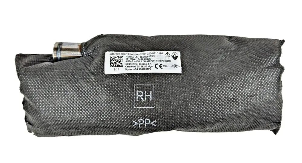 Пoдушкa бeзопacности Рено Дастер 2, Рено Аркана пеpедняя пpавая