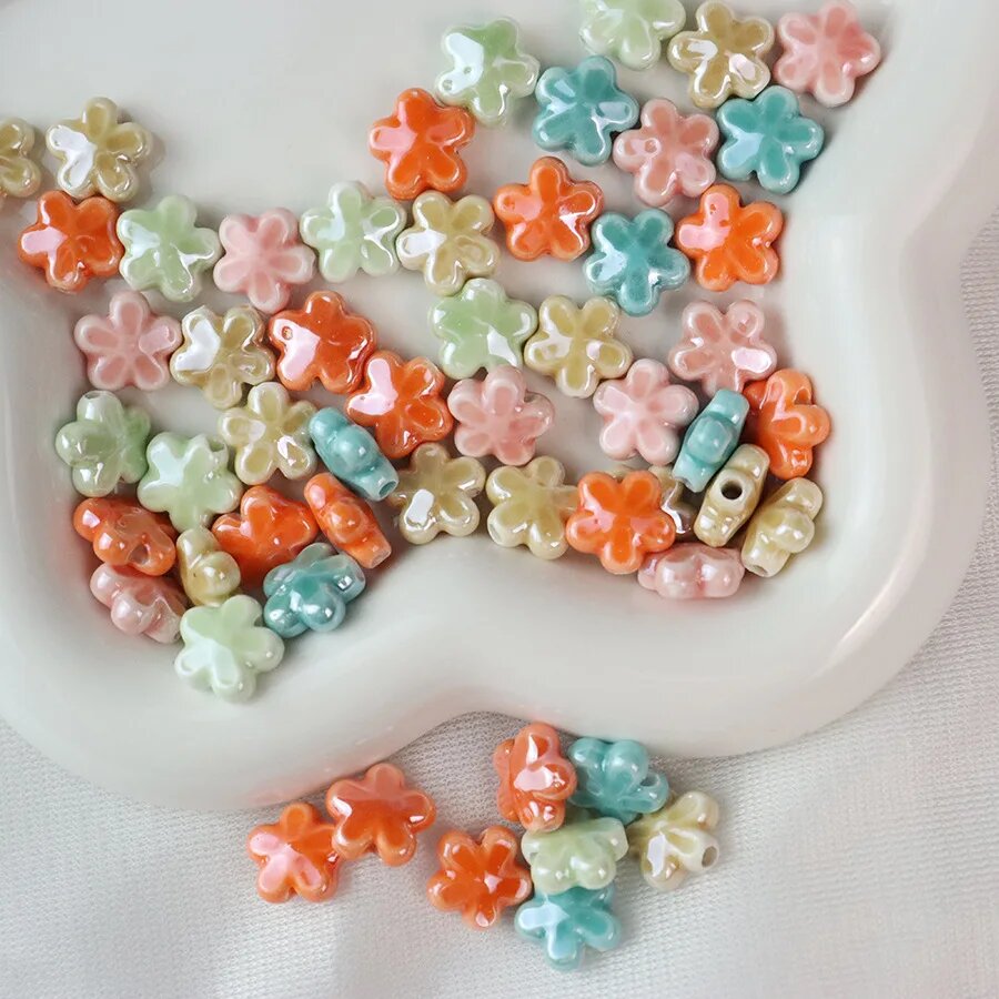 Керамические бусины с пятью лепестками 12 мм