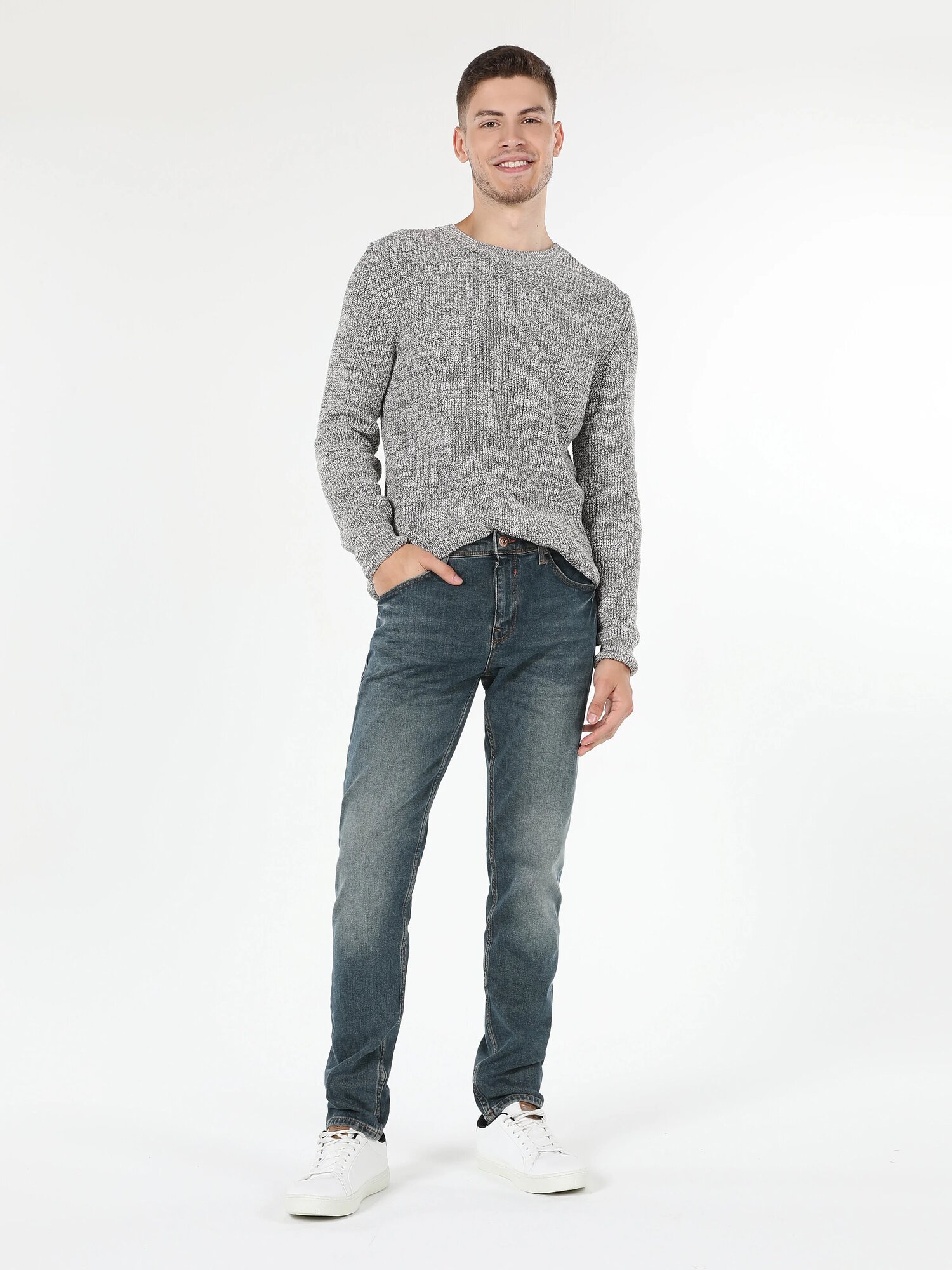 Джинсы 041 DANNY Slim Fit 