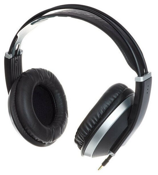 Superlux HD688 — профессиональные закрытые наушники с глубоким звуком