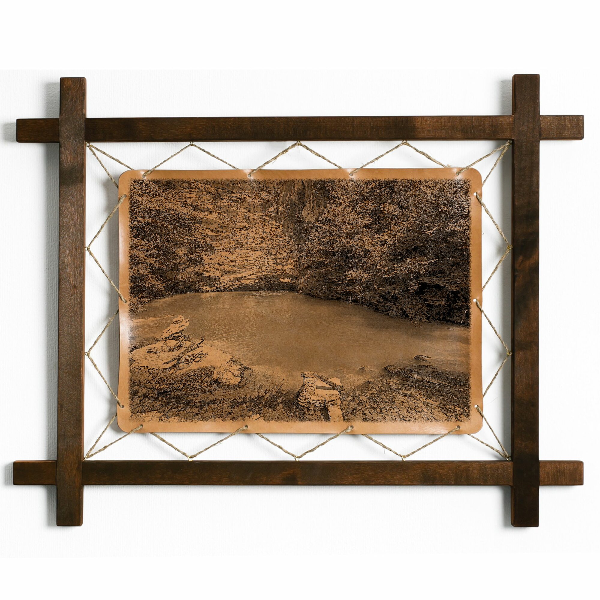 Картина интерьерная из кожи "Голубое озеро в Абхазии", BoomGift