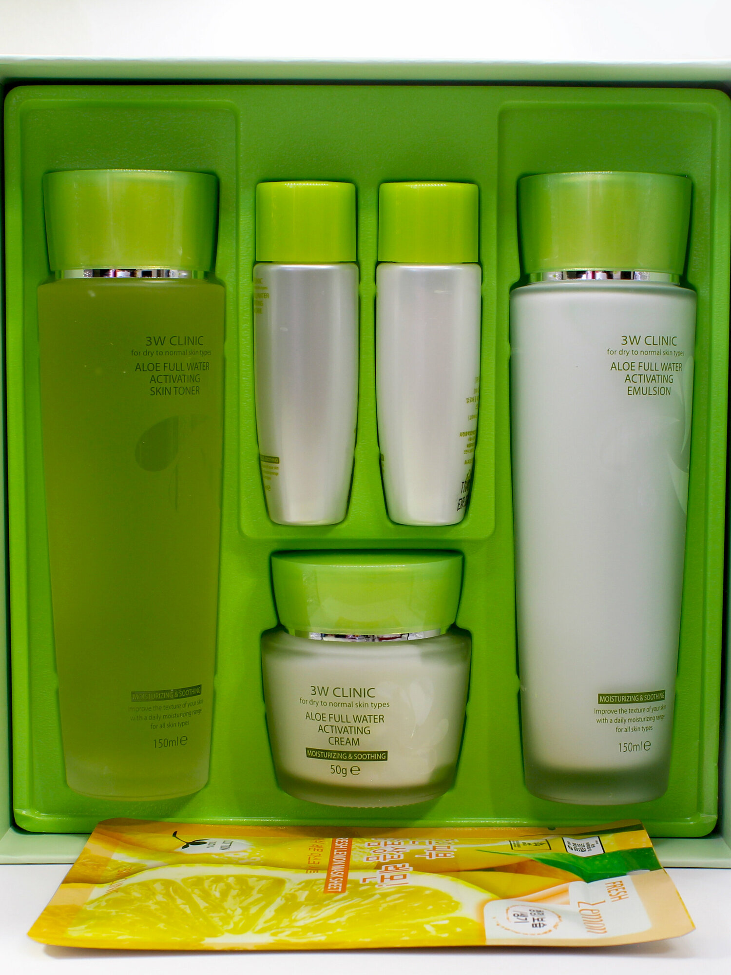 Косметический набор 3W Clinic Алоэ. Набор для лица Алоэ. Подарочный набор. Корейский набор для ухода за кожей