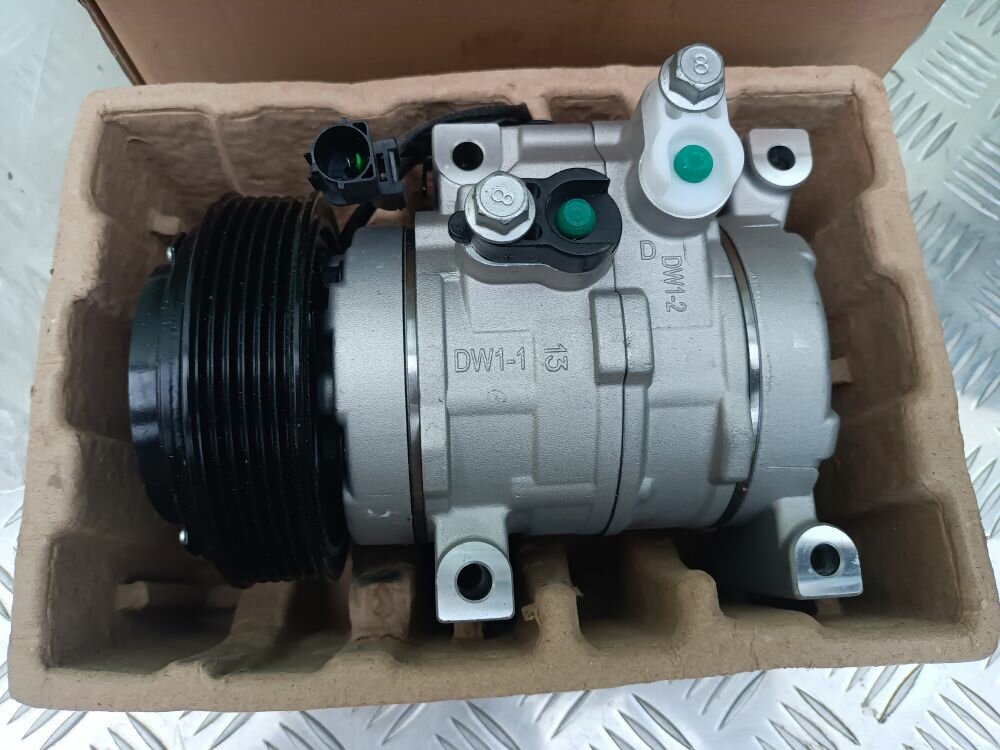 Компрессор кондиционера Hyundai Solaris 17- / Kia ST-245-0049