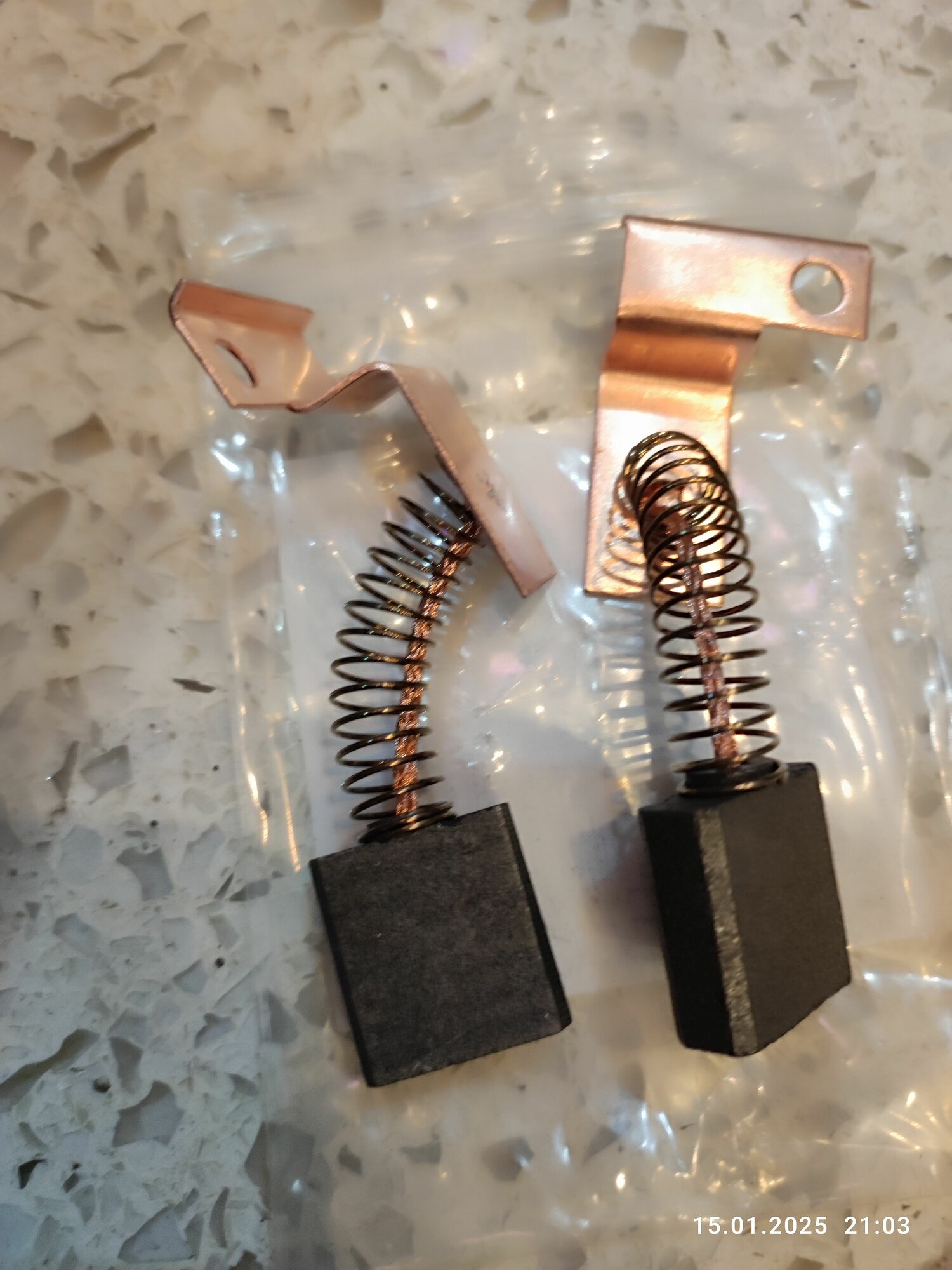 Щетки угольные для дрели KEN 6180N, 6200N, 6230N, 6250N