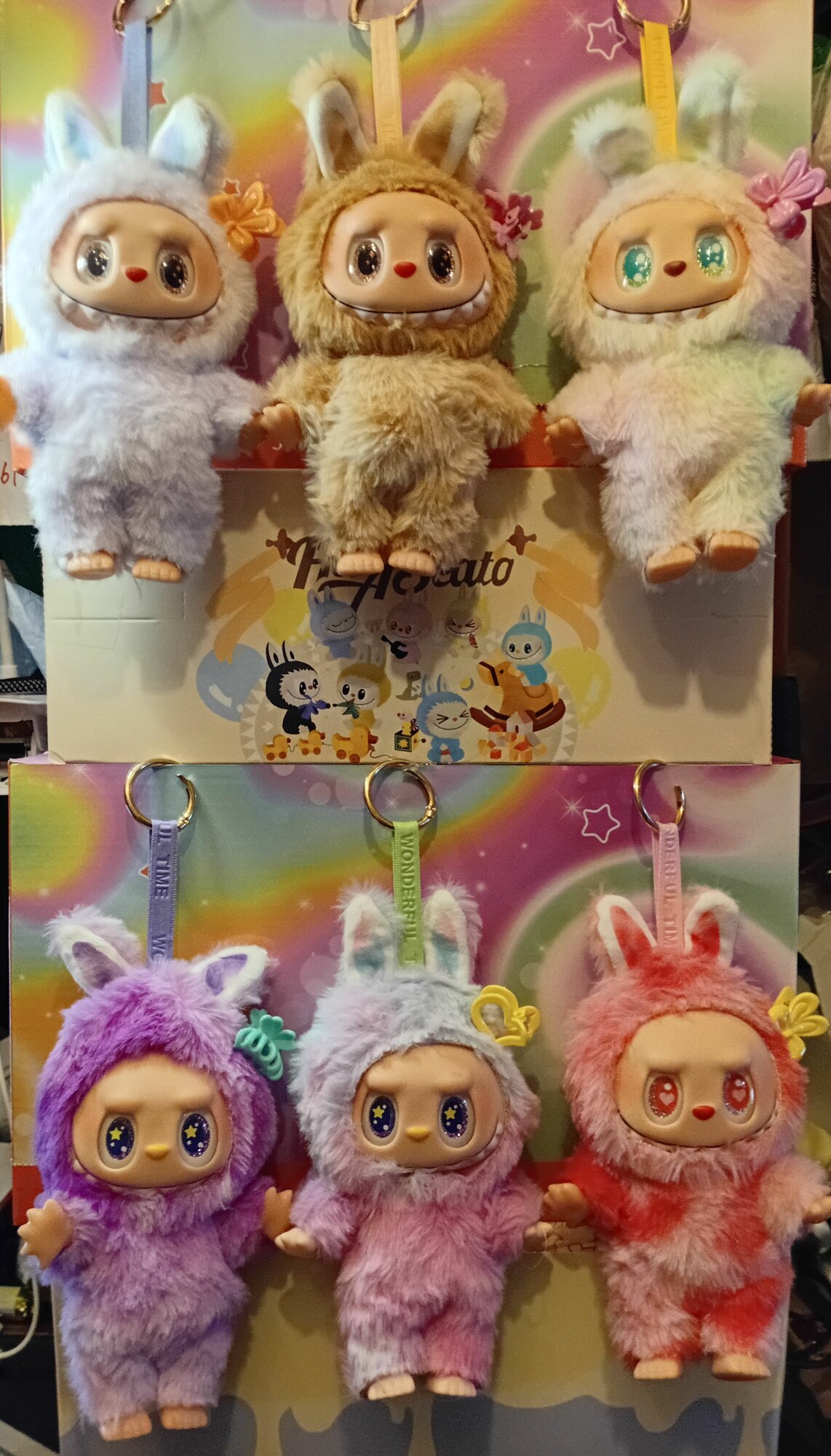 Лабубу( 20см.) Случайная игрушка - сюрприз: Монстр LABUBU, THE MONSTERS - Big into Energy Series, 3-ое поколение. А-2.