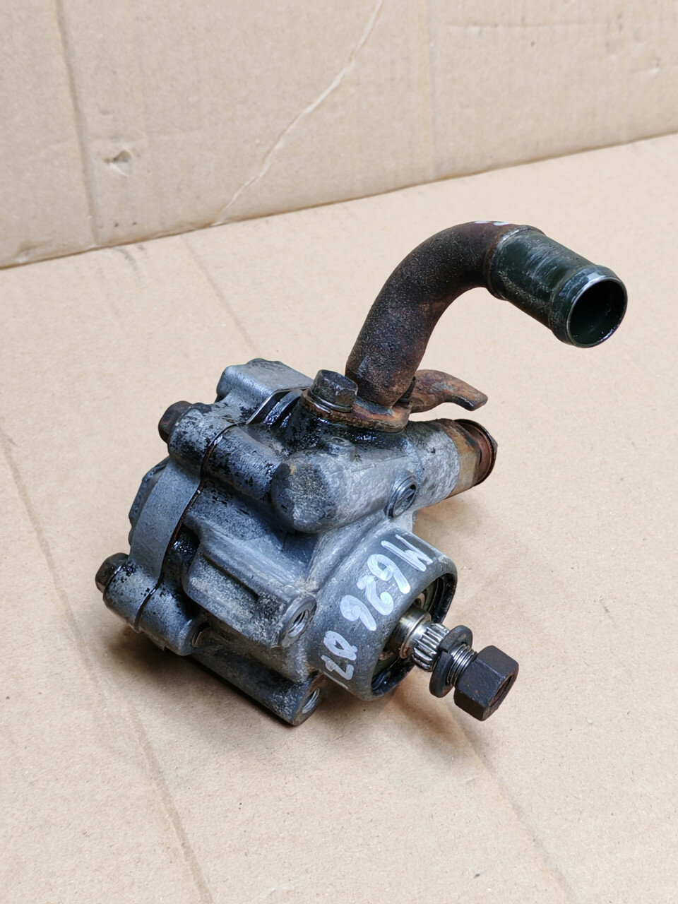 Насос ГУР Mazda 626 GE 1.8