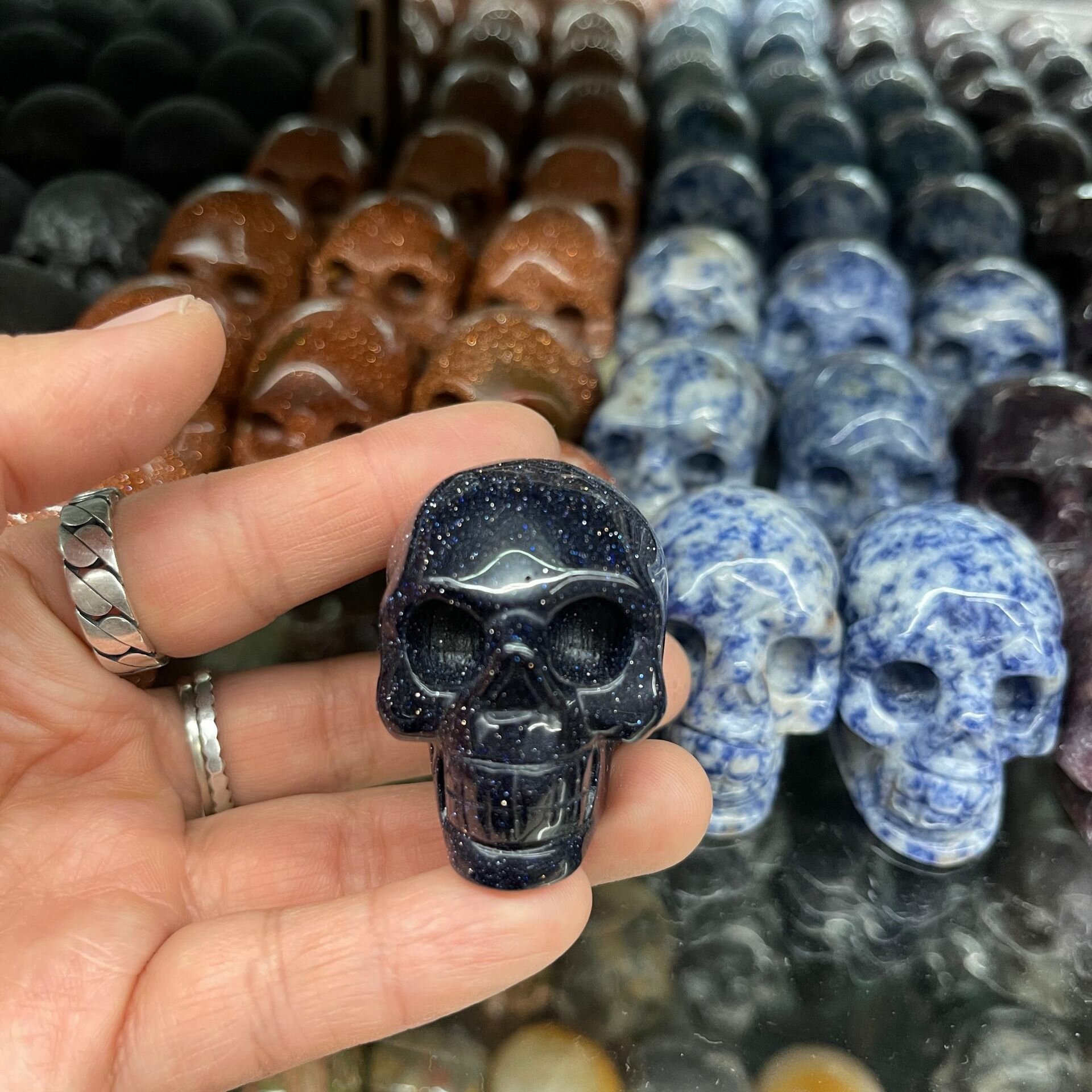 2inch Нефритовый Резной Череп Натуральный Необработанный Камень Полированный Призрачный Голова Хэллоуинское Украшение Кристальный Череп Орнамент