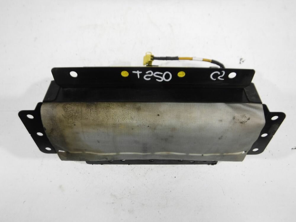 Подушка безопасности пассажира Chevrolet Aveo T250 96930691